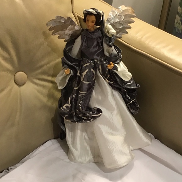 Holiday | Elegant Angel Tree Topper With Flowing Gown | Poshmark